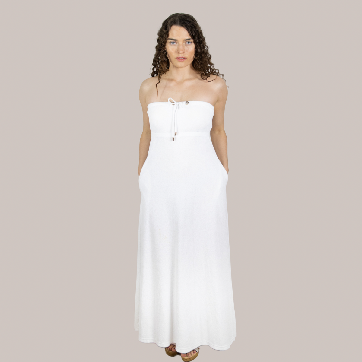 Dry Dolly® UAE – Modest Towel Dresses for Spa, Pool & Home – Dry Dolly UAE